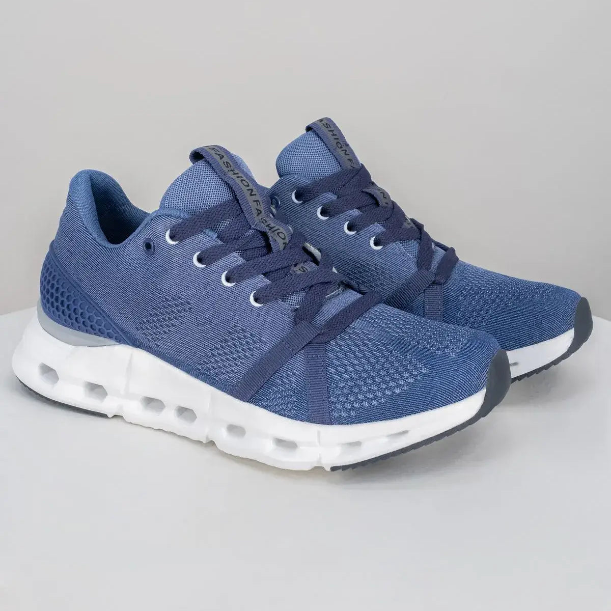 Tenis de hombre modernos que combinan estilo y confort – Surtitodo